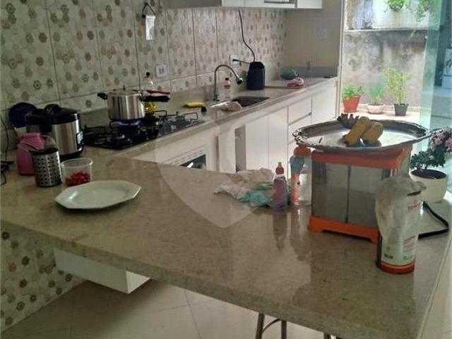 Casa com 3 quartos à venda em Vila constança SP