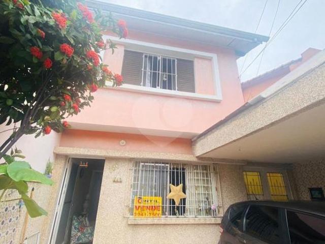 Casa com 3 quartos à venda em Vila Constança SP