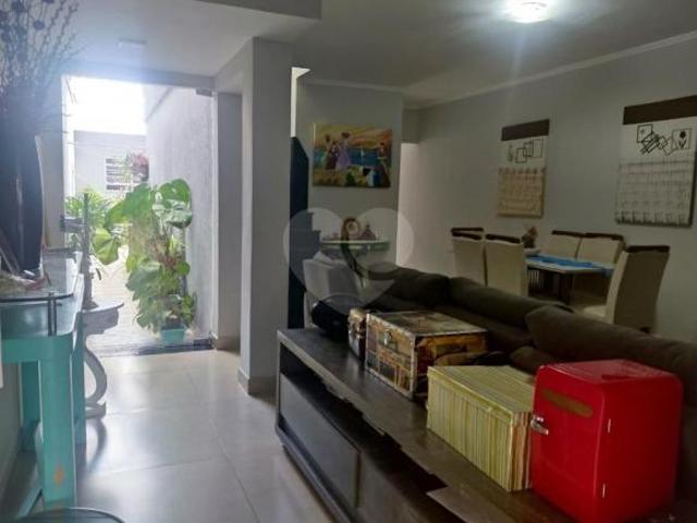 Casa com 3 quartos à venda em Vila das mercês SP