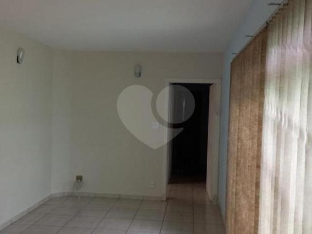 Casa com 3 quartos à venda em Vila friburgo SP