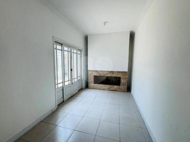 Casa com 3 quartos à venda em Vila galvão SP