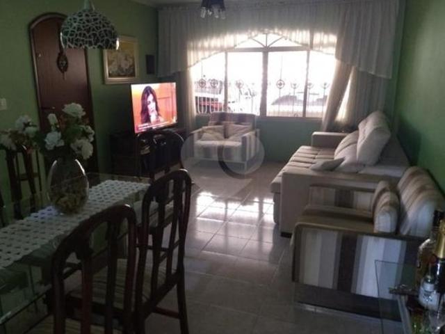 Casa com 3 quartos à venda em Vila galvão SP