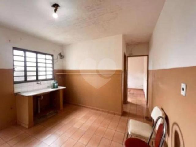 Casa com 3 quartos à venda em Vila Helena SP