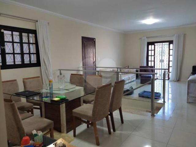 Casa com 3 quartos à venda em Vila irmãos arnoni SP