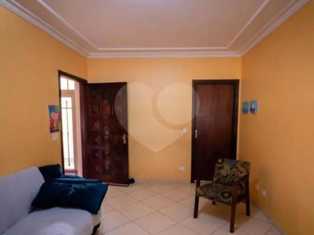 Casa com 3 quartos à venda em Vila Lageado SP