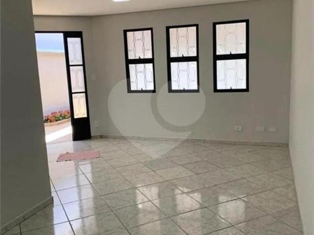 Casa com 3 quartos à venda em Vila rubens SP