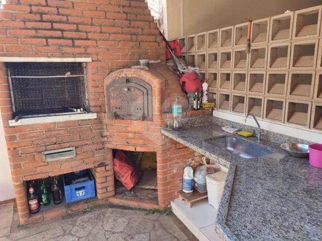 Casa com 3 quartos à venda em Vila Rezende SP