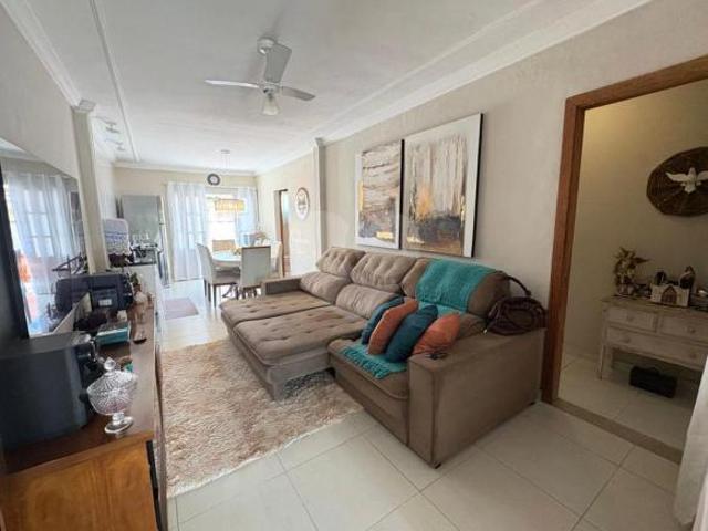 Casa com 3 quartos à venda em Vila rezende SP