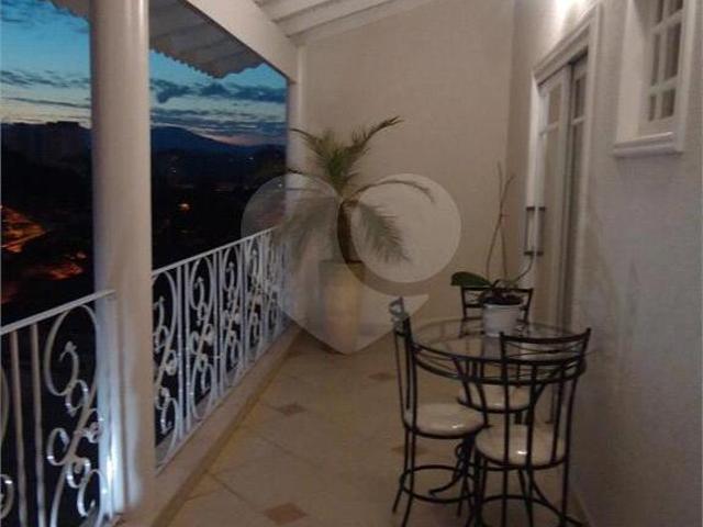 Casa com 3 quartos à venda em Vila Rosália SP