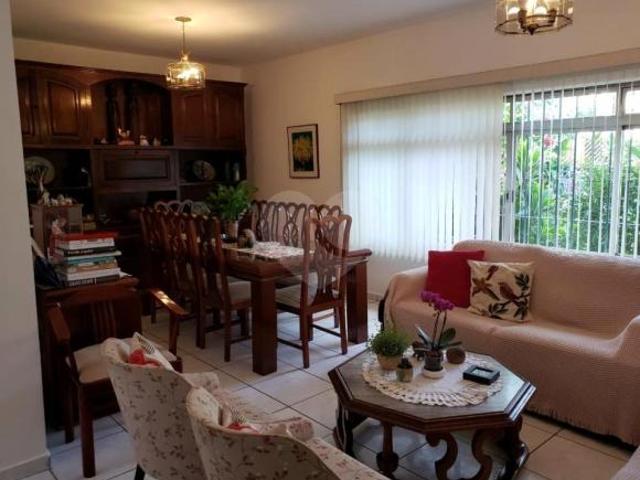 Casa com 3 quartos à venda em Vila tiradentes SP