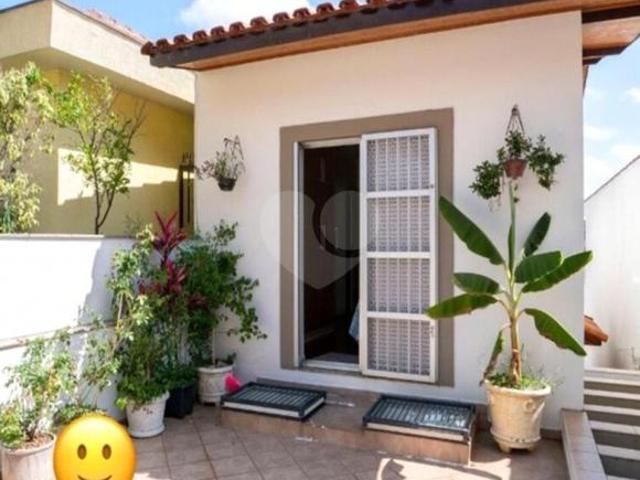 Casa com 3 quartos à venda em Vila vermelha SP