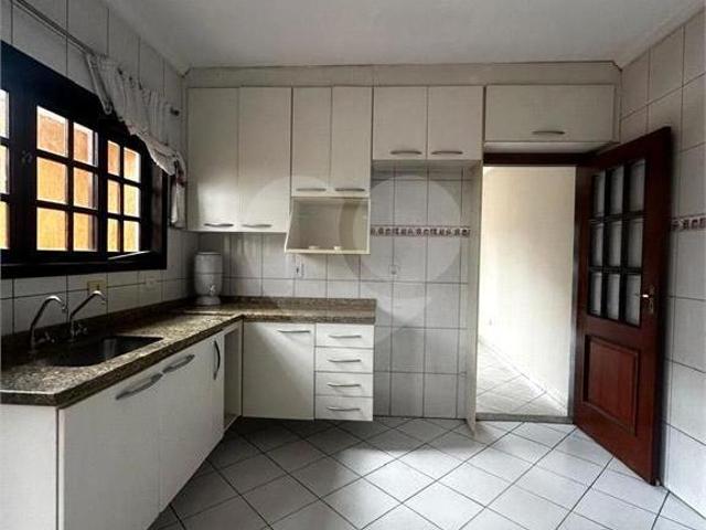 Casa com 3 quartos à venda em Vila zat SP