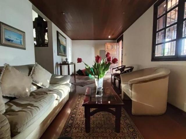 Casa com 3 quartos à venda em Belo Horizonte, no bairro Conjunto Califórnia