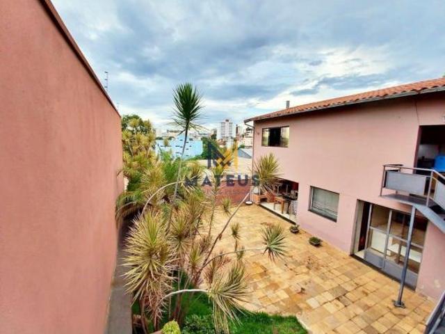 Casa com 3 quartos à venda em Belo Horizonte, no bairro Caiçaras