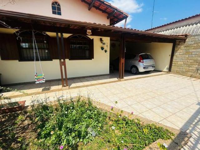 Casa com 3 quartos à venda em Belo Horizonte, no bairro Caiçaras