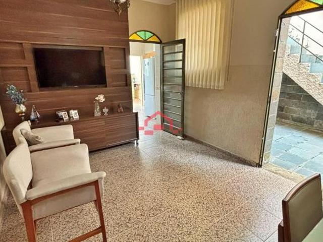 Casa com 3 quartos à venda em Belo Horizonte, no bairro Caiçaras