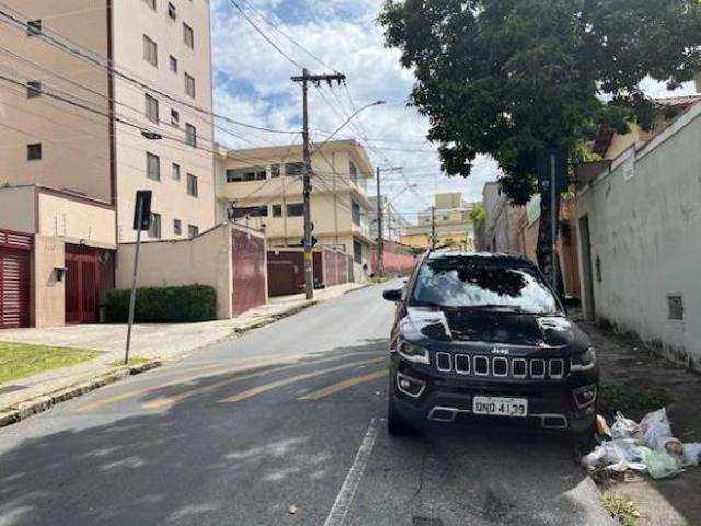 Casa com 3 quartos à venda em Belo Horizonte, no bairro Calafate