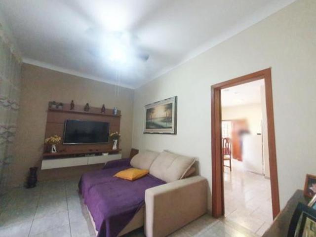 Casa com 3 quartos à venda em Belo Horizonte, no bairro Calafate