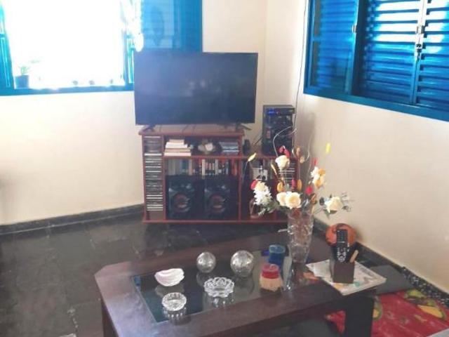 Casa com 3 quartos à venda em Belo Horizonte, no bairro Califórnia