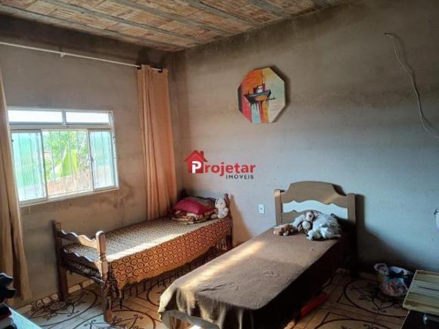 Casa com 3 quartos à venda em Belo Horizonte, no bairro Capitão Eduardo