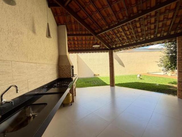 Casa com 3 quartos à venda em Belo Horizonte, no bairro Castelo
