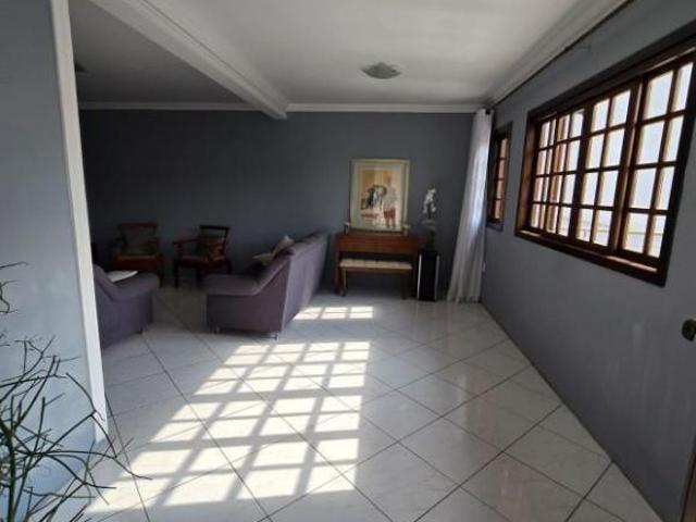 Casa com 3 quartos à venda em Belo Horizonte, no bairro Alípio De Melo