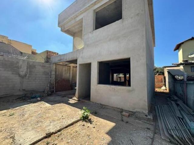 Casa com 3 quartos à venda em Belo Horizonte, no bairro Alípio De Melo