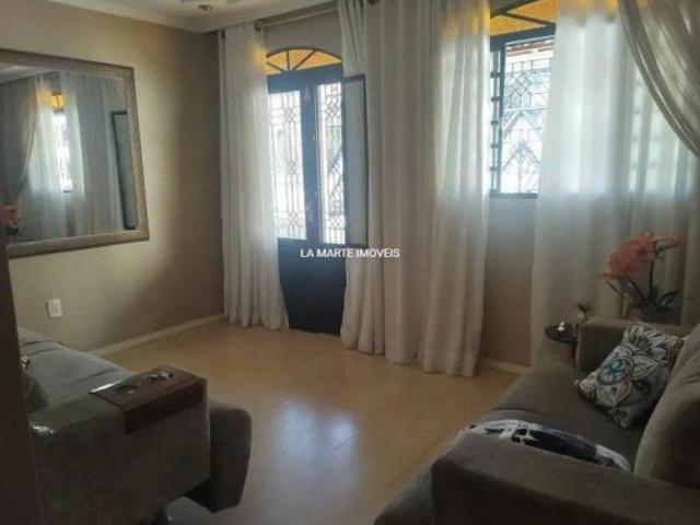 Casa com 3 quartos à venda em Belo Horizonte, no bairro Barreiro
