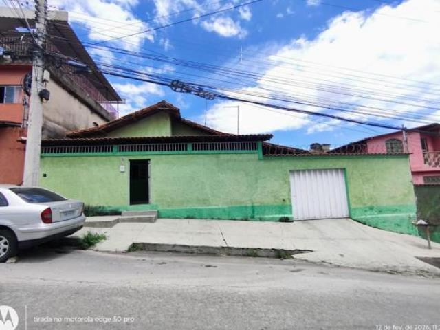 Casa com 3 quartos à venda em Belo Horizonte, no bairro Goiânia
