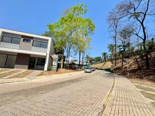 Casa com 3 quartos à venda em Belo Horizonte, no bairro Garças
