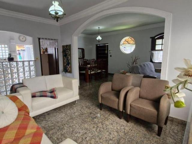 Casa com 3 quartos à venda em Belo Horizonte, no bairro Itapoã