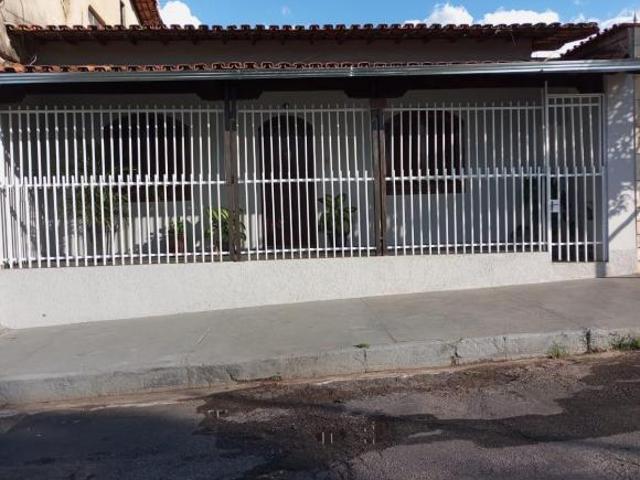 Casa com 3 quartos à venda em Belo Horizonte, no bairro Jardim Guanabara