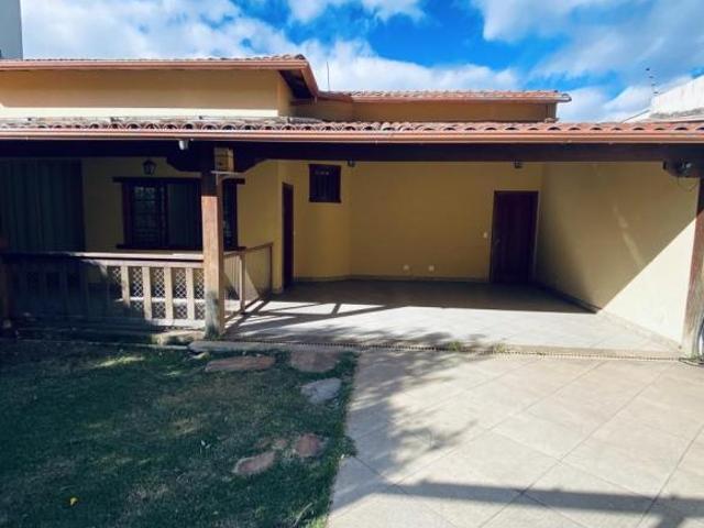 Casa com 3 quartos à venda em Belo Horizonte, no bairro Ouro Preto