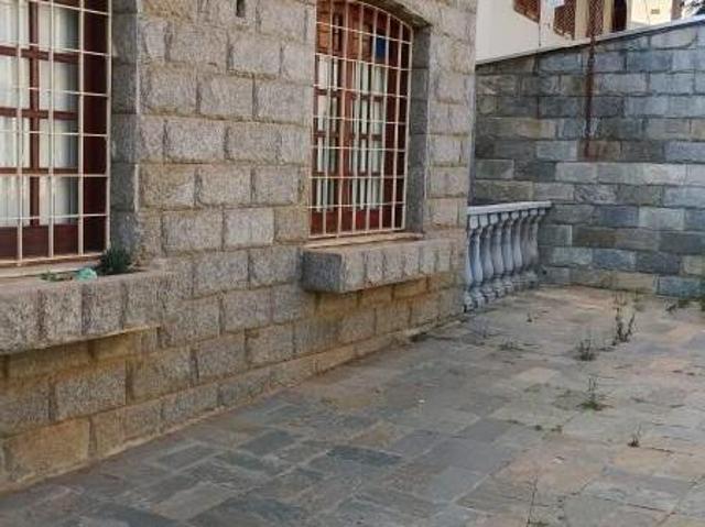 Casa com 3 quartos à venda em Belo Horizonte, no bairro Ouro Preto