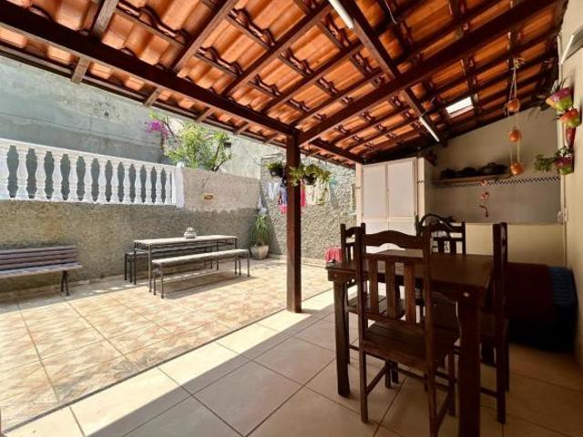 Casa com 3 quartos à venda em Belo Horizonte, no bairro Liberdade