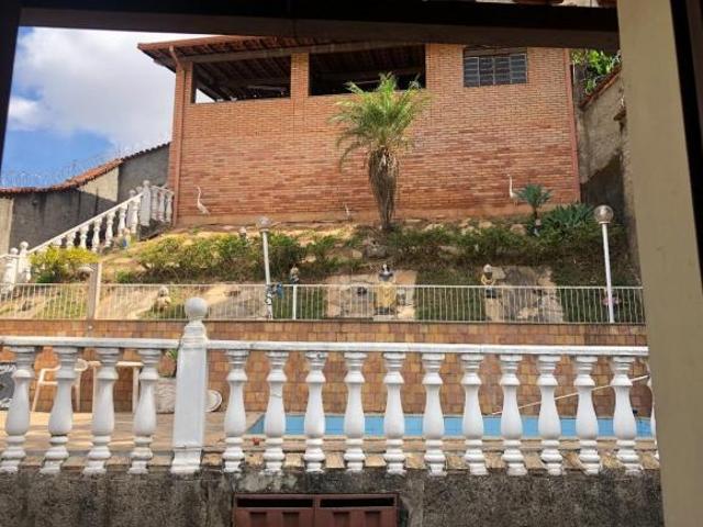 Casa com 3 quartos à venda em Belo Horizonte, no bairro Nova Cachoeirinha
