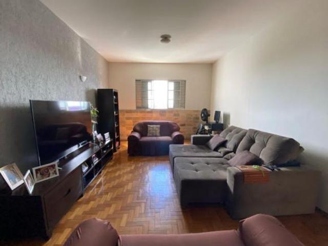 Casa com 3 quartos à venda em Belo Horizonte, no bairro Nova Cachoeirinha