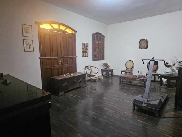 Casa com 3 quartos à venda em Belo Horizonte, no bairro Nova Suíssa