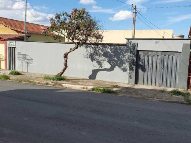 Casa com 3 quartos à venda em Belo Horizonte, no bairro Novo Das Indústrias