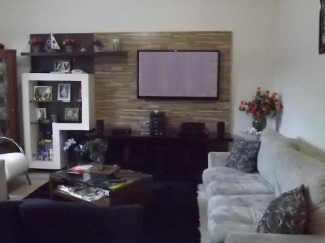 Casa com 3 quartos à venda em Belo Horizonte, no bairro São Gabriel