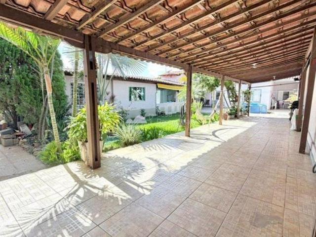 Casa com 3 quartos à venda em Belo Horizonte, no bairro São João Batista