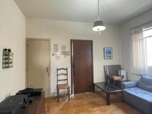 Casa com 3 quartos à venda em Belo Horizonte, no bairro Sagrada Família