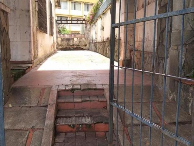 Casa com 3 quartos à venda em Belo Horizonte, no bairro Santo Antônio