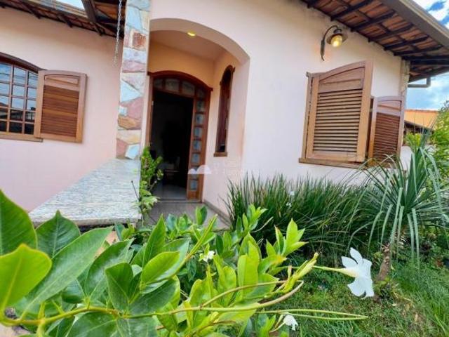 Casa com 3 quartos à venda em Belo Horizonte, no bairro Santa Amélia