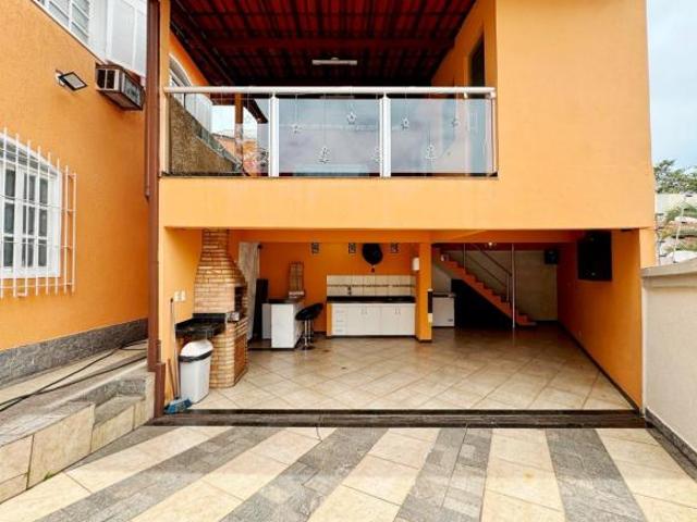 Casa com 3 quartos à venda em Belo Horizonte, no bairro Santa Amélia