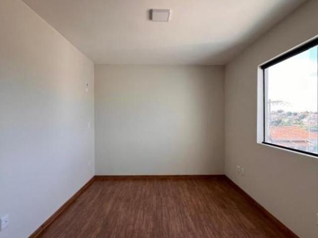 Casa com 3 quartos à venda em Belo Horizonte, no bairro Santa Mônica