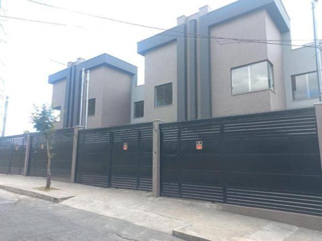 Casa com 3 quartos à venda em Belo Horizonte, no bairro Santa Mônica