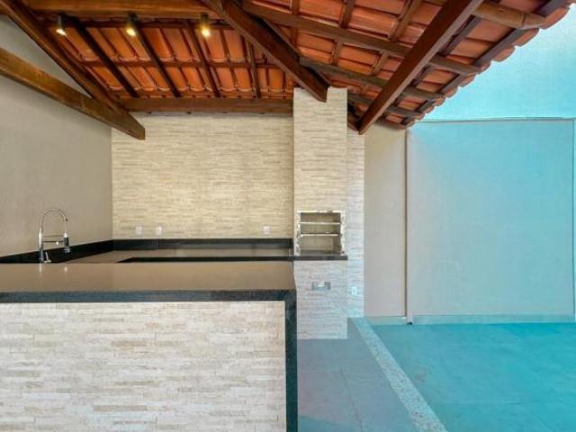 Casa com 3 quartos à venda em Belo Horizonte, no bairro Santa Rosa