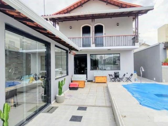 Casa com 3 quartos à venda em Belo Horizonte, no bairro Santa Tereza