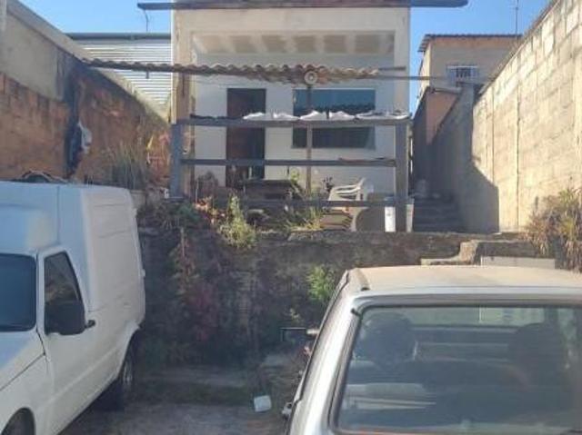 Casa com 3 quartos à venda em Belo Horizonte, no bairro Santa Terezinha